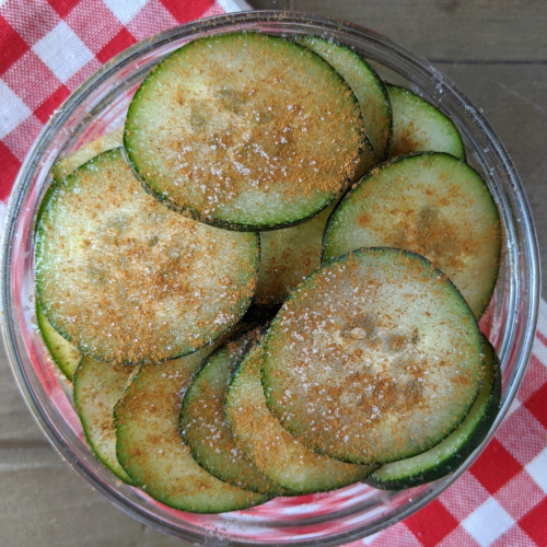 Low Calorie Cinnamon Cucumbers {healthy snack!} - Health Beet